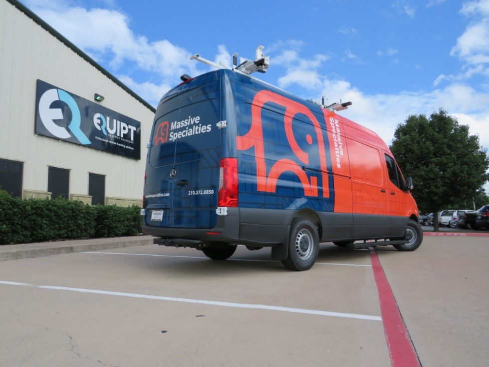 How To Increase Traffic To Your Business With Vehicle Graphics - EQUIPT ...